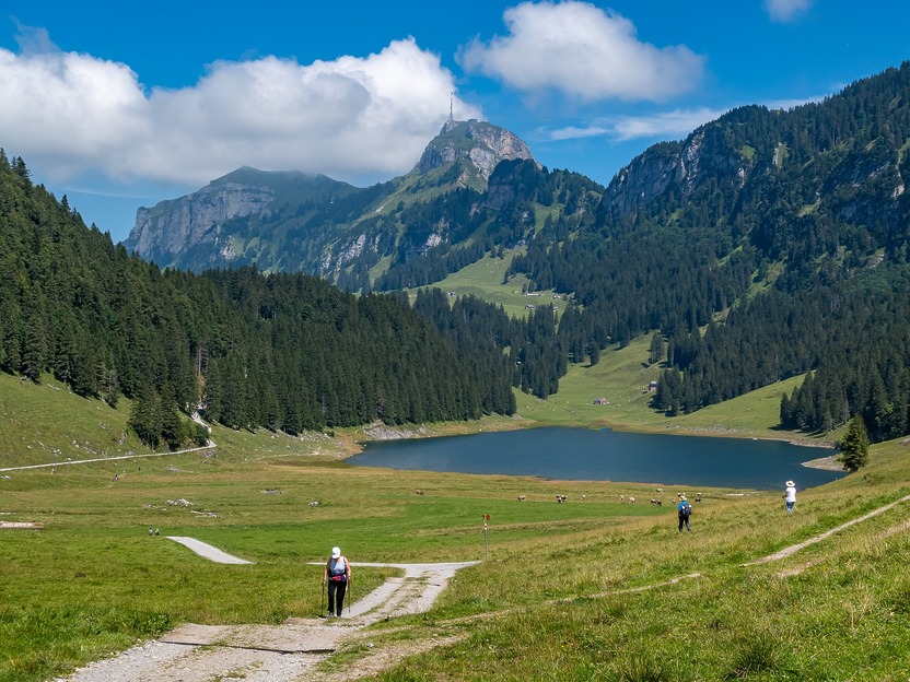 Seealpsee Guide: Hiking in the Appenzell Alps in Switzerland