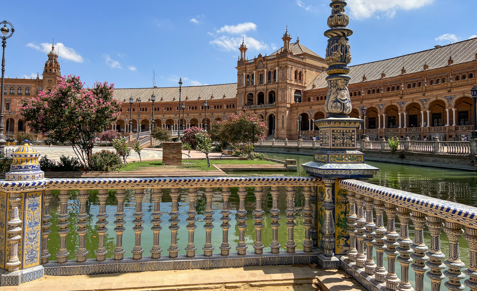 The 5 Best Cities to Visit in Andalusia • TravelTipZone.com