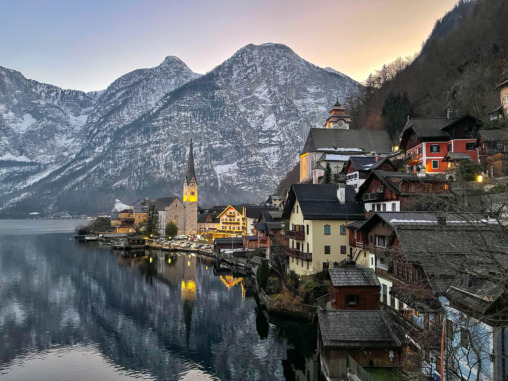 The 25 Most Beautiful Lakes in Austria • TravelTipZone.com